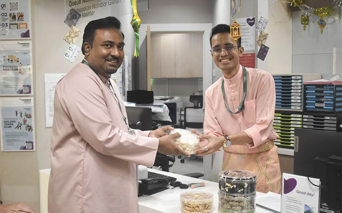 Spreading Raya Joy with our Dedicated Frontliners @ Thomson Hospital ...
